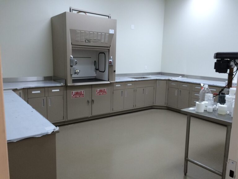 Polypropylene Laboratory Furniture - Canadian Scientific